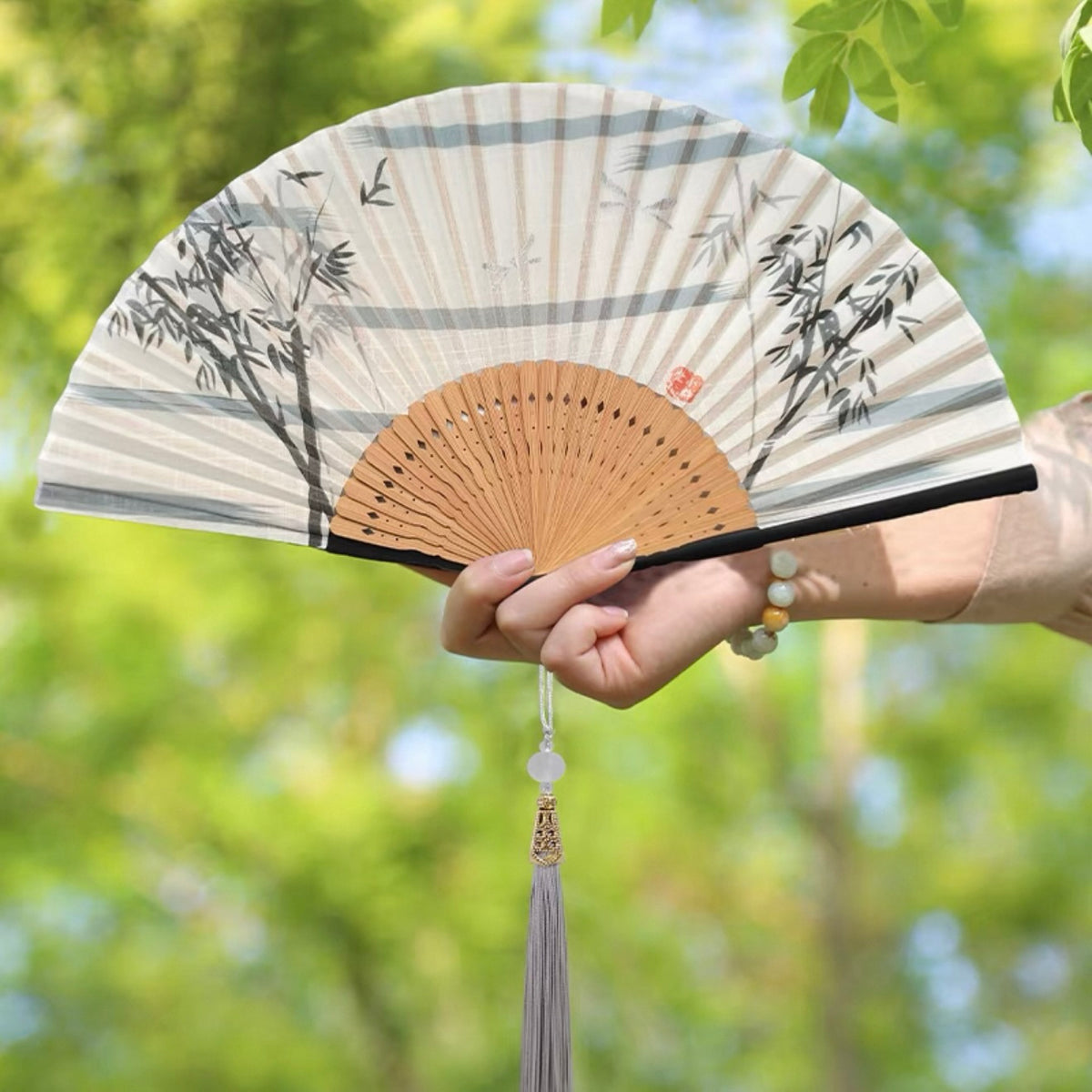 East Asia Hand Fans, Folding Fans for Traditional Costumes – Hanfu Story