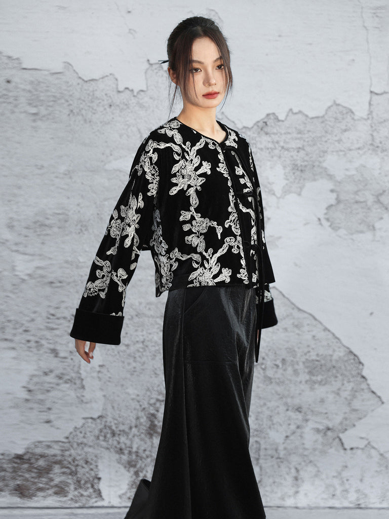 Modern Chinese Clothing for Women – New Hanfu, Qipao & Street Style ...