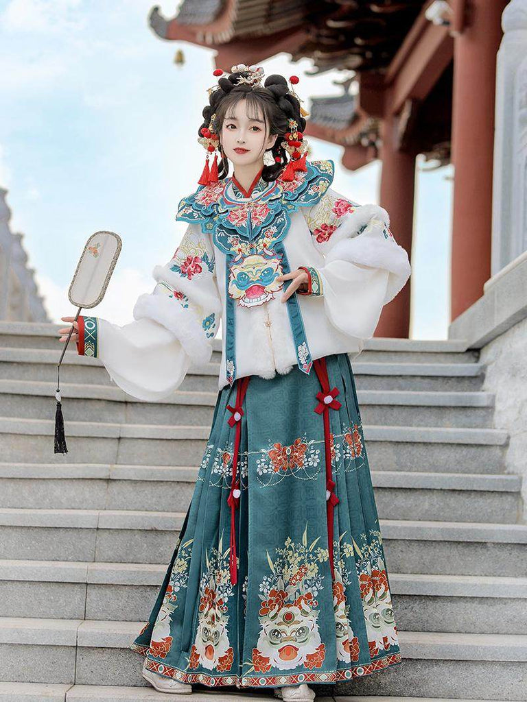 Ming Dynasty Chinese New Year Festival Hanfu | Yearly Lion Dance 舞狮年年 ...