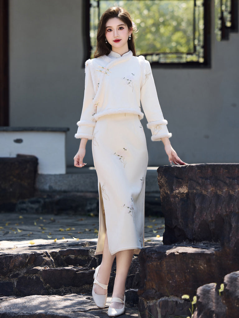 Long Sleeve Fur Trim Midi Qipao and Vest | Snow White – Hanfu Story