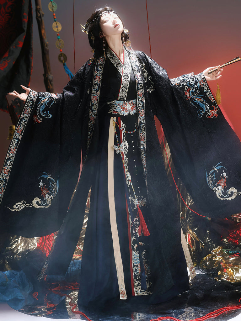 Wei Jin Dynasty Qiyao Ruqun Hanfu | Onyx Phoenix 绣烬玄凰 – Hanfu Story