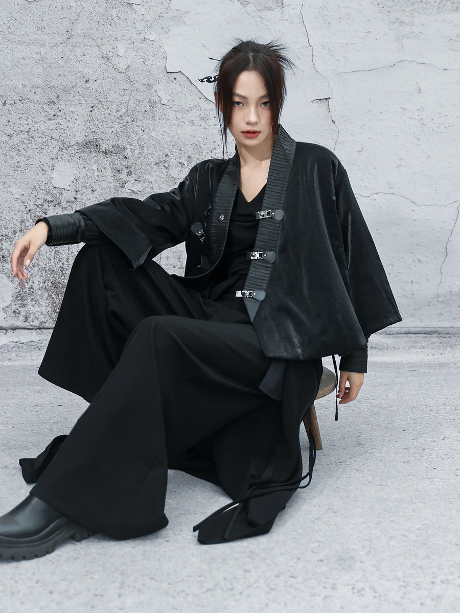 New Chinese Martial Arts Style Pleated Short Coat – Hanfu Story