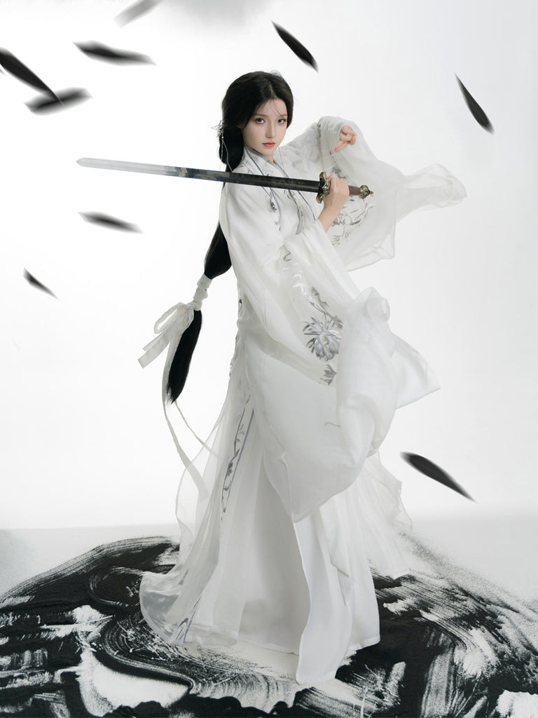 Wei Jin Dynasty Embroidered Qiyao Ruqun Hanfu | Moon Fox 昙花月狐 – Hanfu Story