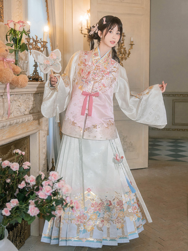 Ming Dynasty Spring Hanfu Set with Pipa-Sleeve Bijia & Mamian Skirt ...