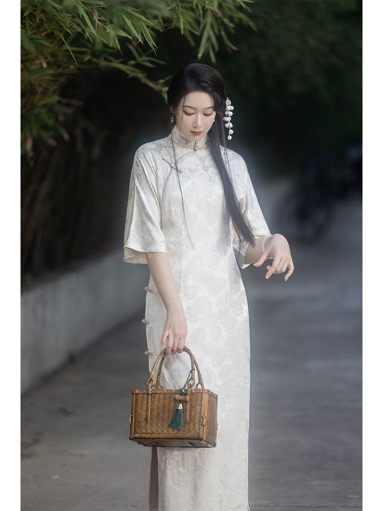 New Chinese Style Retro Flair Sleeve Cheongsam Dress - Still Spring 春不 ...