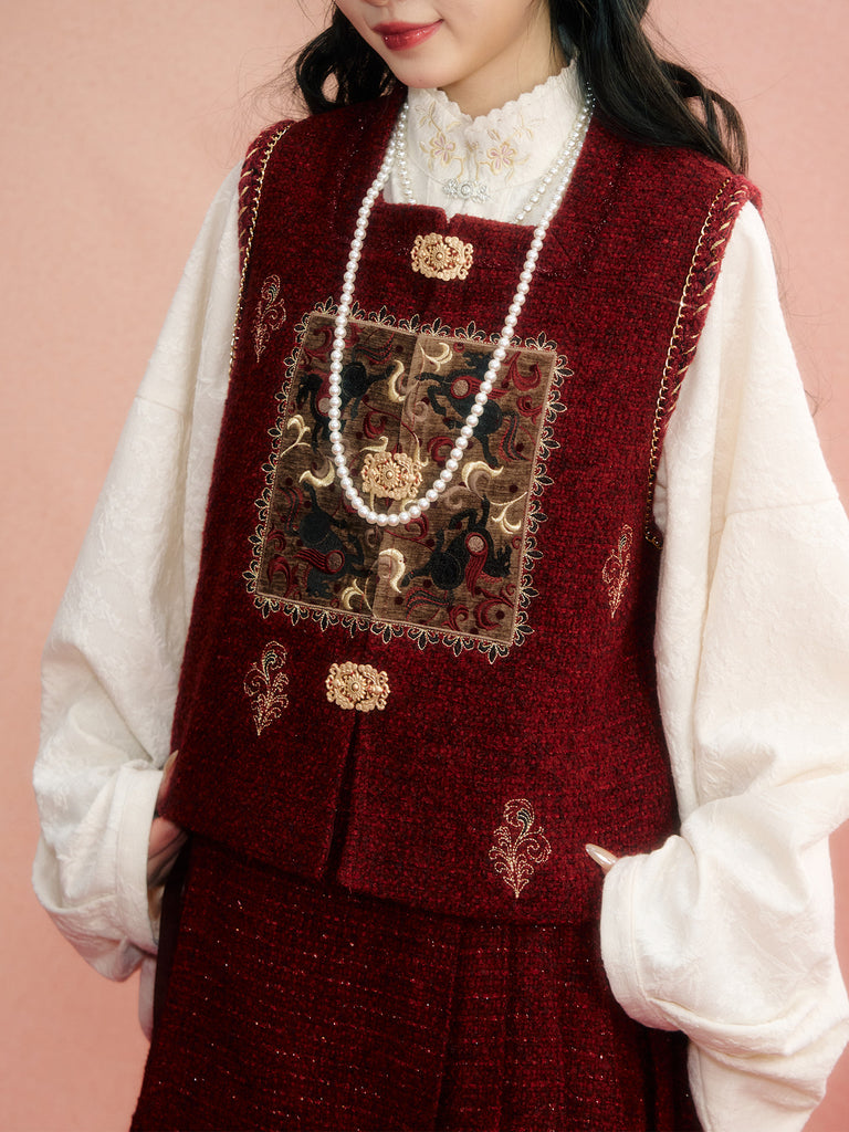 Festive Ming Dynasty Chinese New Year Hanfu - Raspberry Croissant 树莓可颂 ...