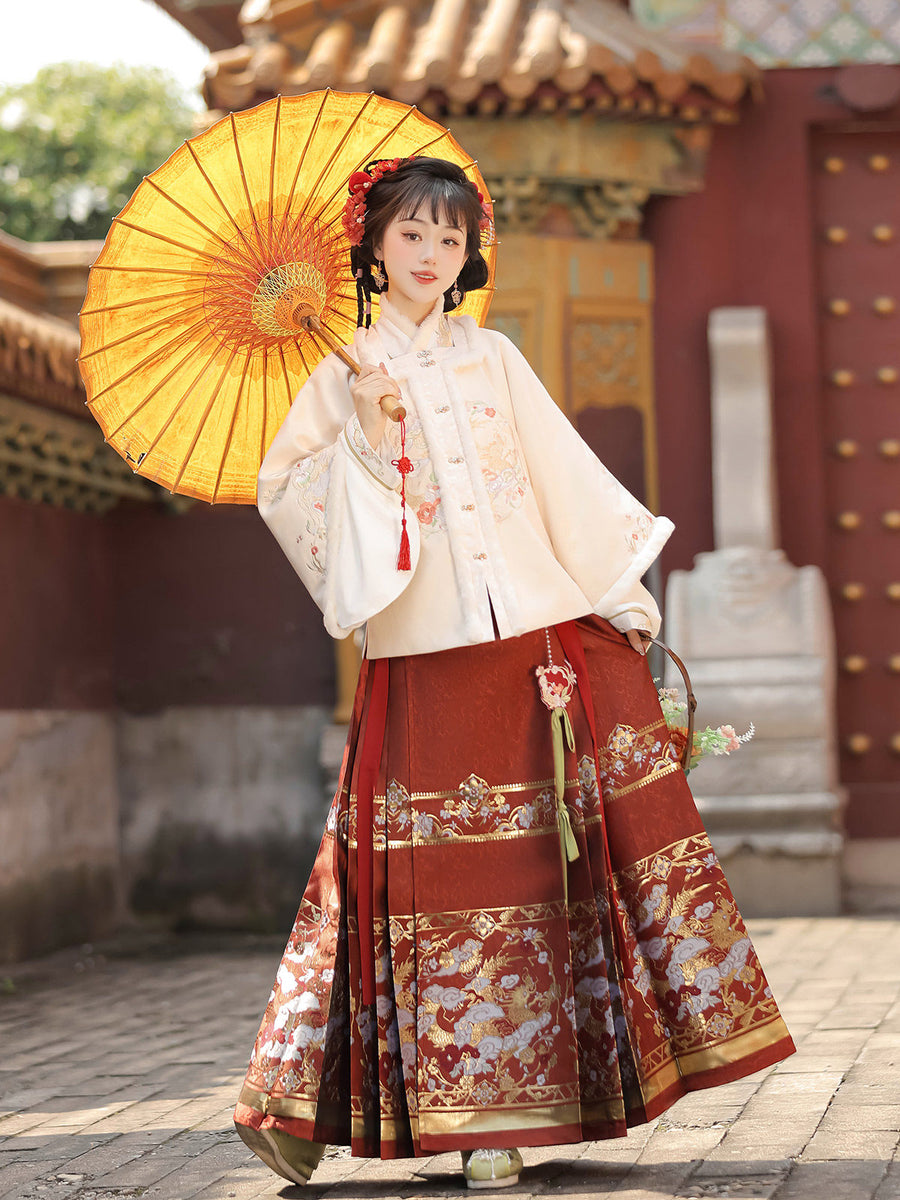 Festive Ming Dynasty Chinese New Year Hanfu for Winter - Moonlit Night ...